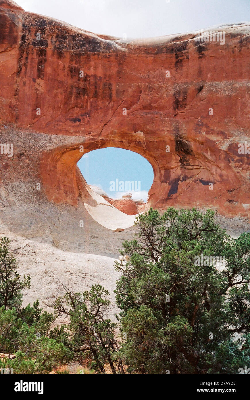 Arch structures hi-res stock photography and images - Alamy