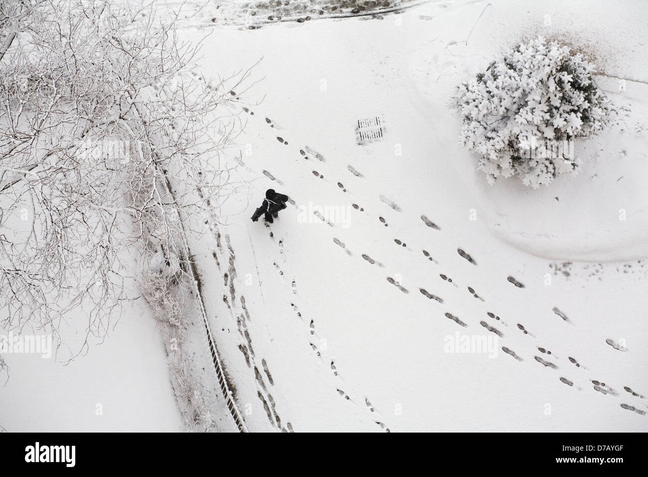 20 foot of snow hi-res stock photography and images - Alamy