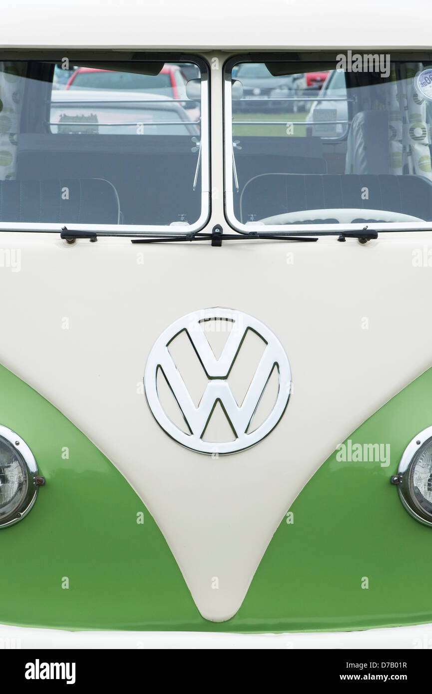 VW Split Screen Volkswagen camper van Stock Photo - Alamy