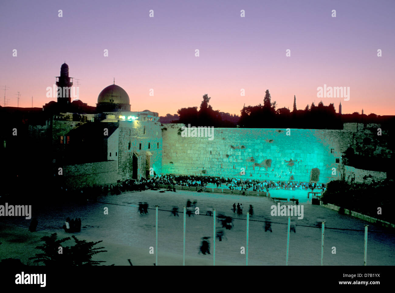 Tisha Be'av prayers at the Western Wall at Dawn, jerusalem Stock Photo ...