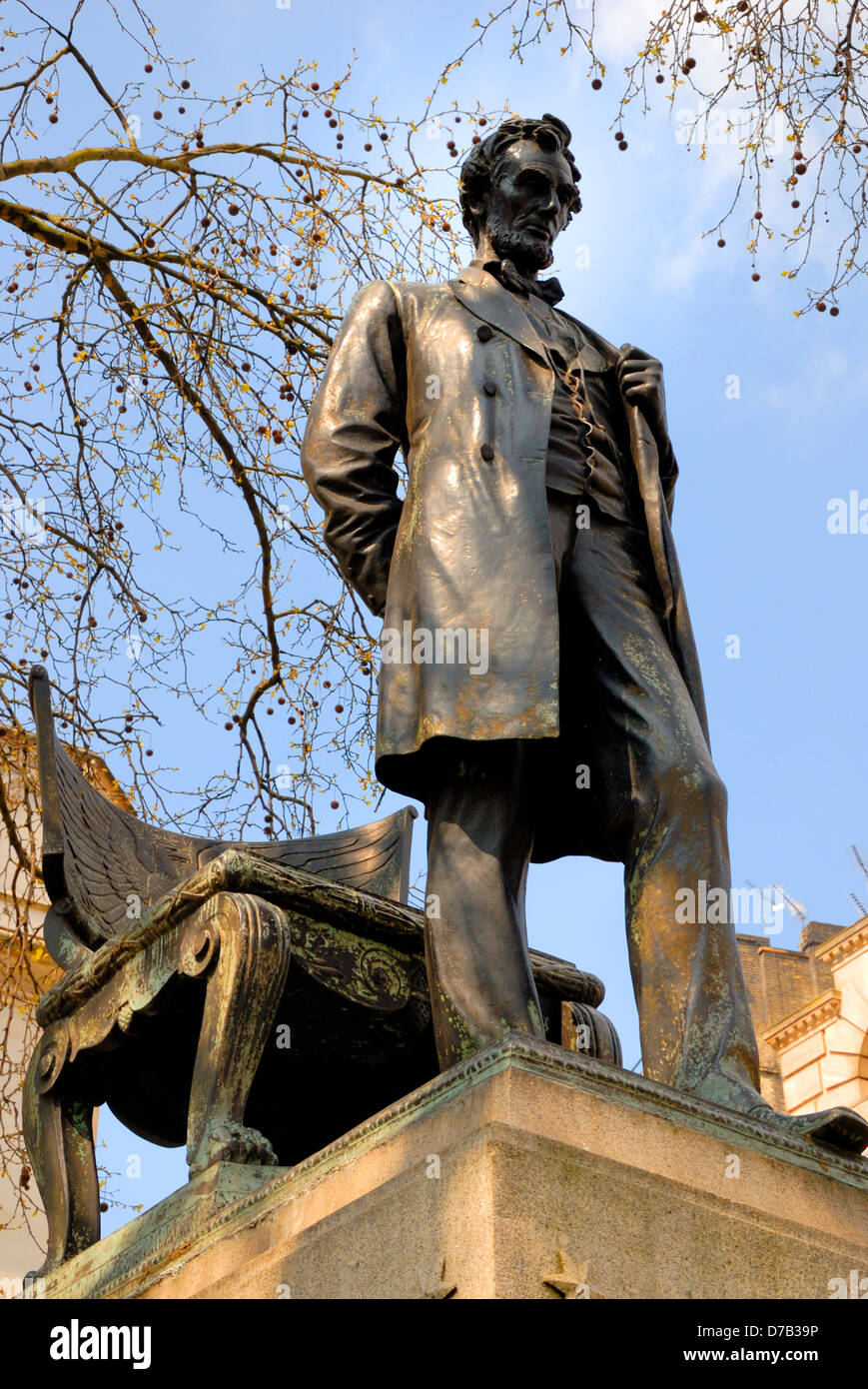 Statue abraham lincoln parliament square hi-res stock photography and ...