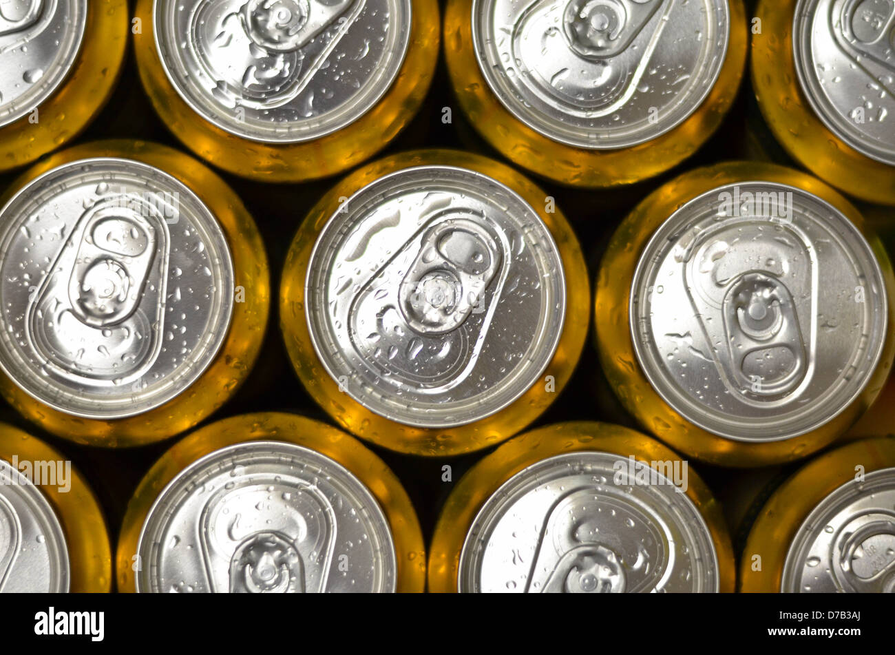 Ice cold beer can hi-res stock photography and images - Alamy