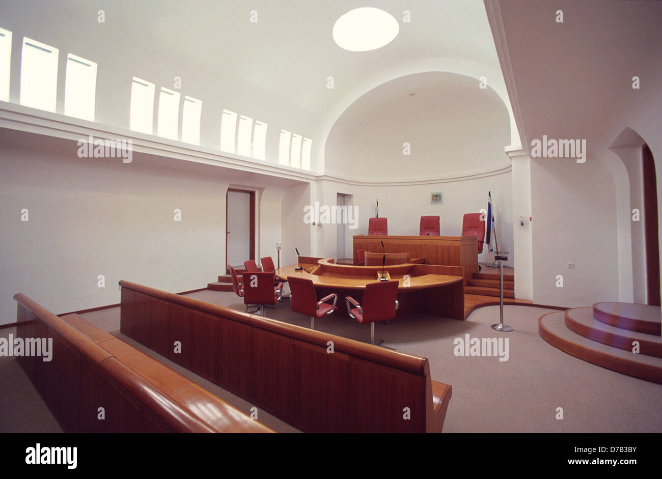 The supreme court in jerusalem hi-res stock photography and images - Alamy