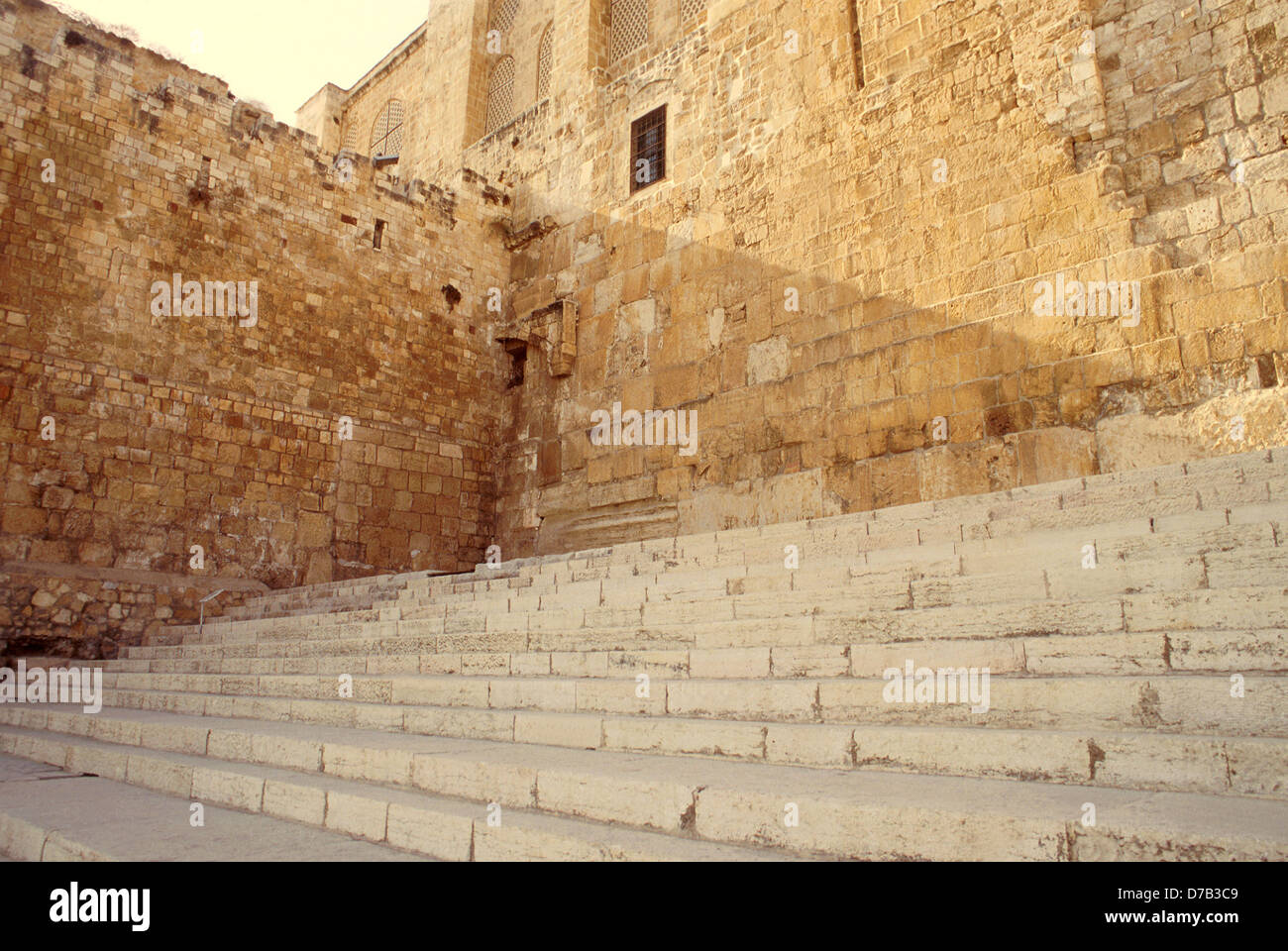 stairs to temple mount at the old city of jerusalem Stock Photo - Alamy