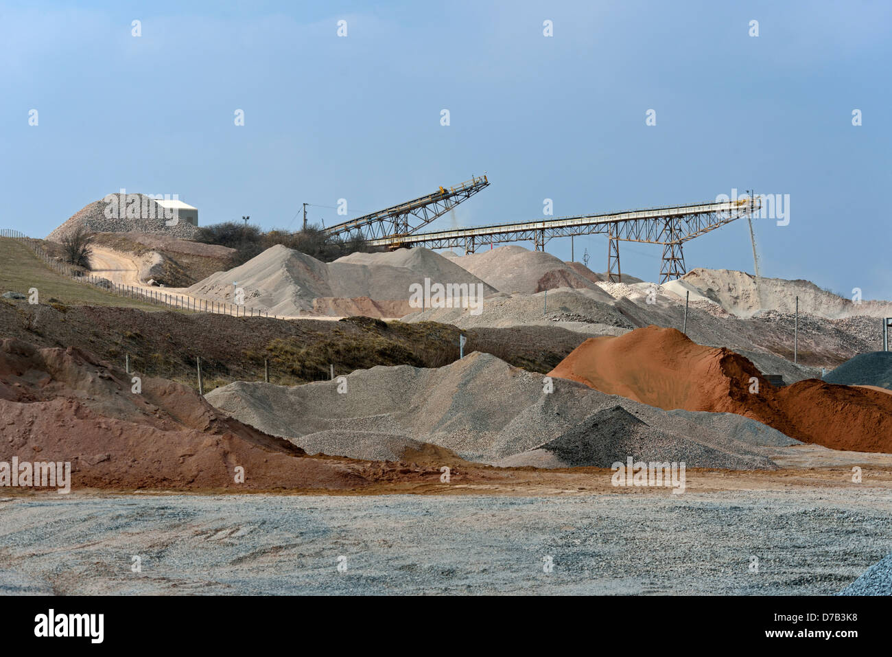 Hansons quarry hi-res stock photography and images - Alamy