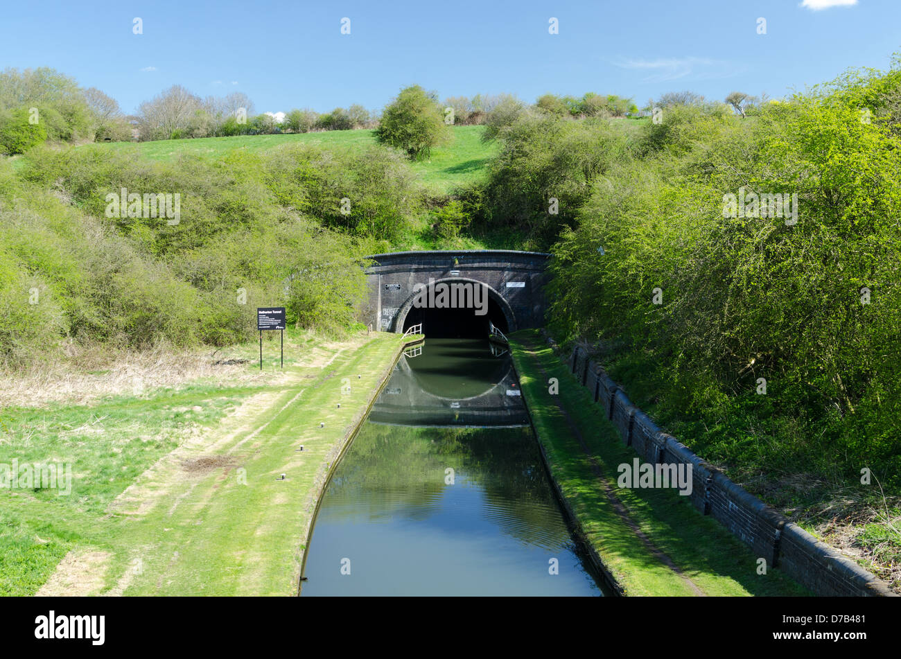 Windmill End Junction where the Dudley No 2 Canal meets the Netherton ...