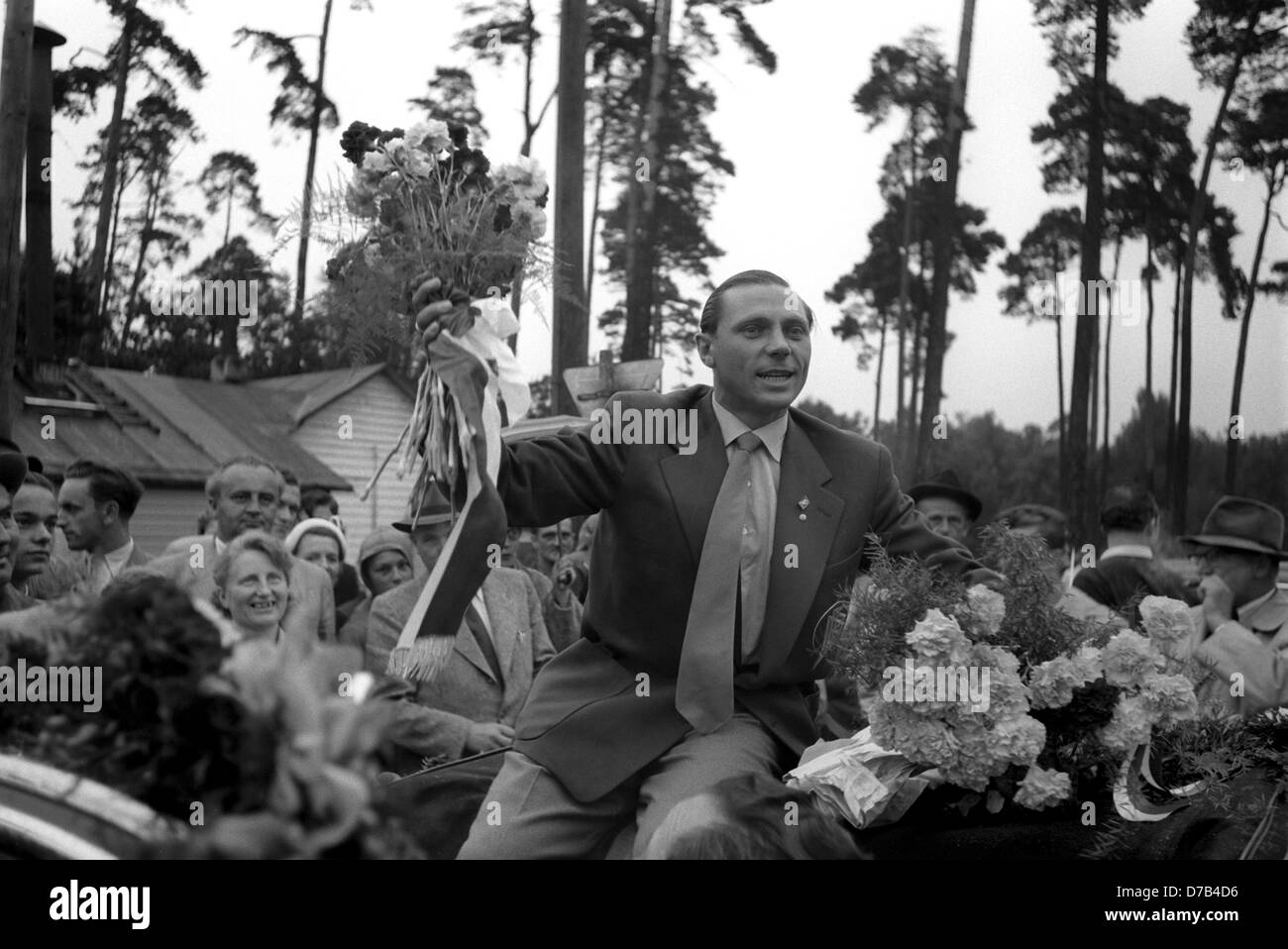 Reception for national soccer player Max Morlock (M) on the 7th of July ...