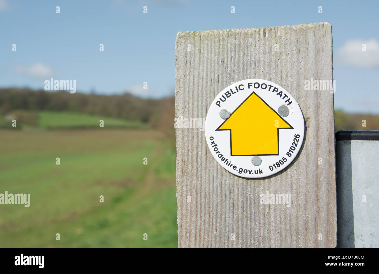 Public access waymarker hi-res stock photography and images - Alamy