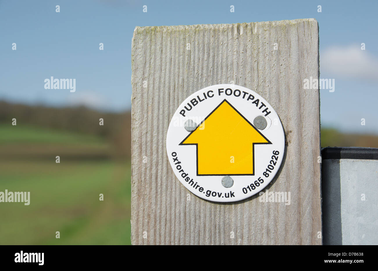 Public access waymarker hi-res stock photography and images - Alamy