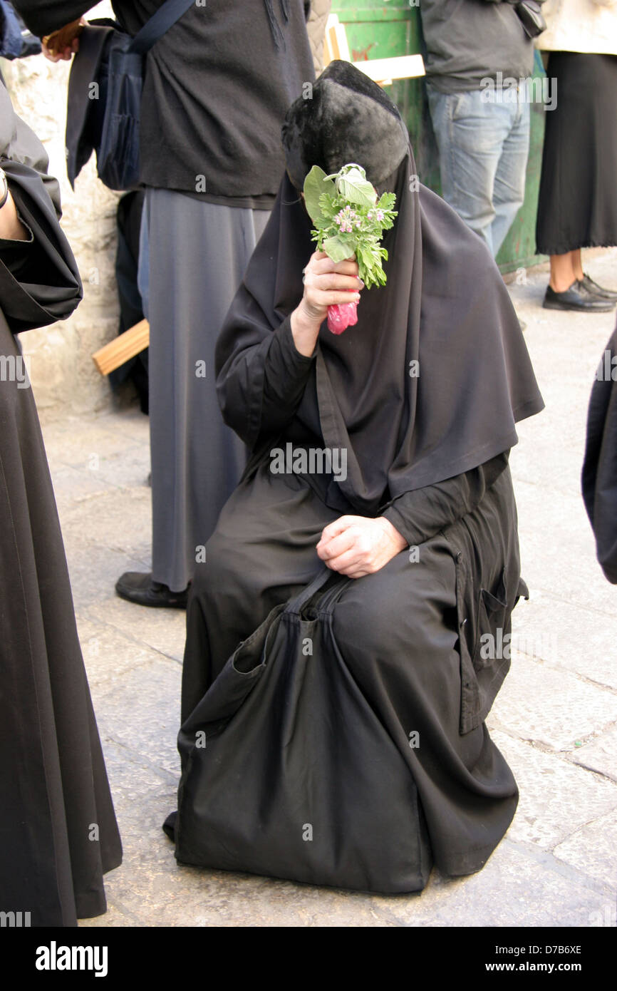 greek orthodox nun on easter good friday at via dolorosa, jerusalem ...