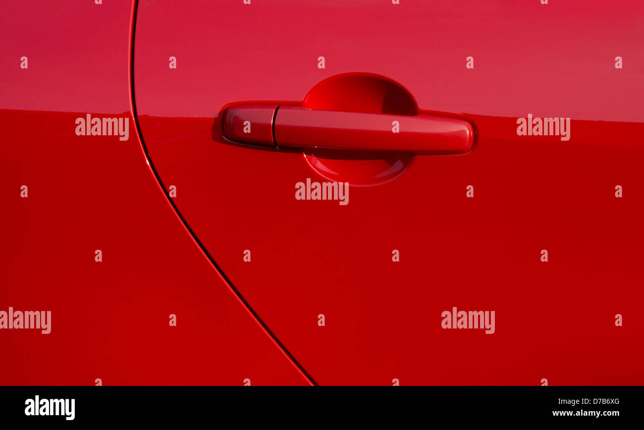 Deep red car hi-res stock photography and images - Alamy