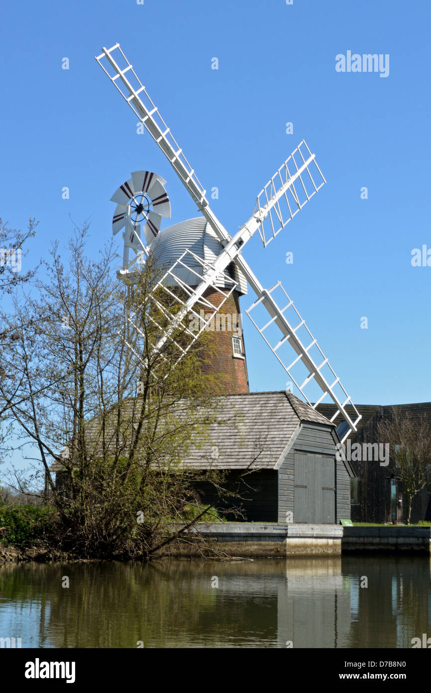 Hunsett Drainage Mill on the River Ant, north of Barton Broad, Norfolk ...