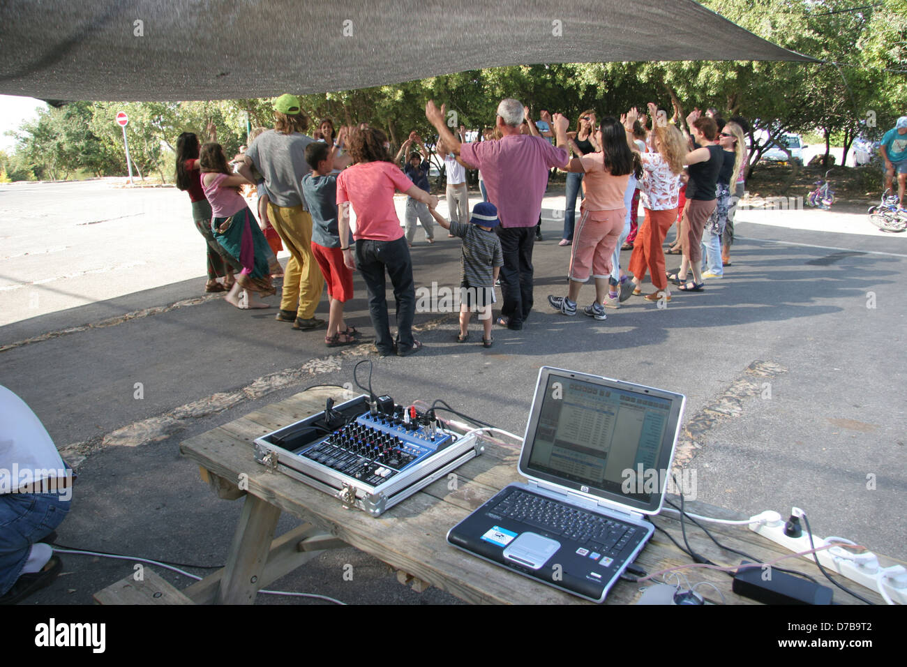 dancing in the village center of kammon (2005 Stock Photo - Alamy