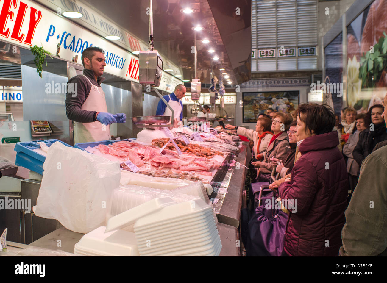 Fish for local consumption hi-res stock photography and images - Alamy