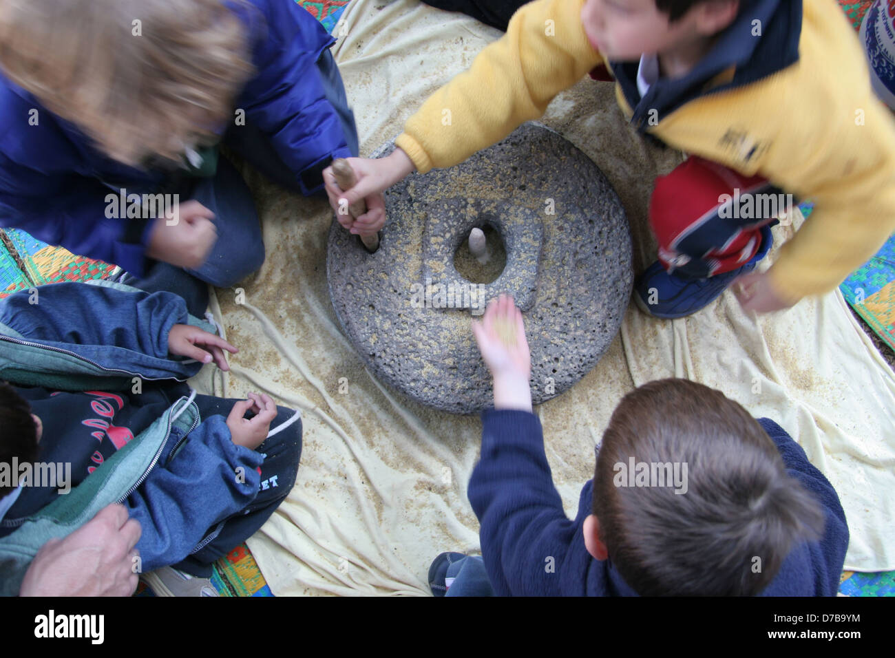 Oil press hi-res stock photography and images - Alamy