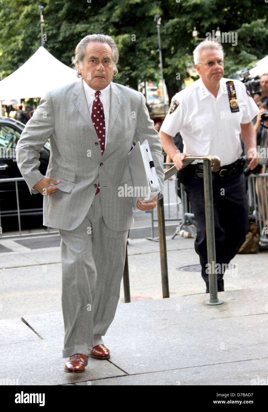 Benjamin Brafman the lawyer of Dominique Strauss-Kahn outside Criminal ...