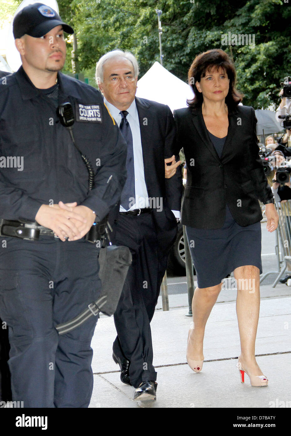 Dominique Strauss-Kahn and Anne Sinclair Dominique Strauss-Kahn ...