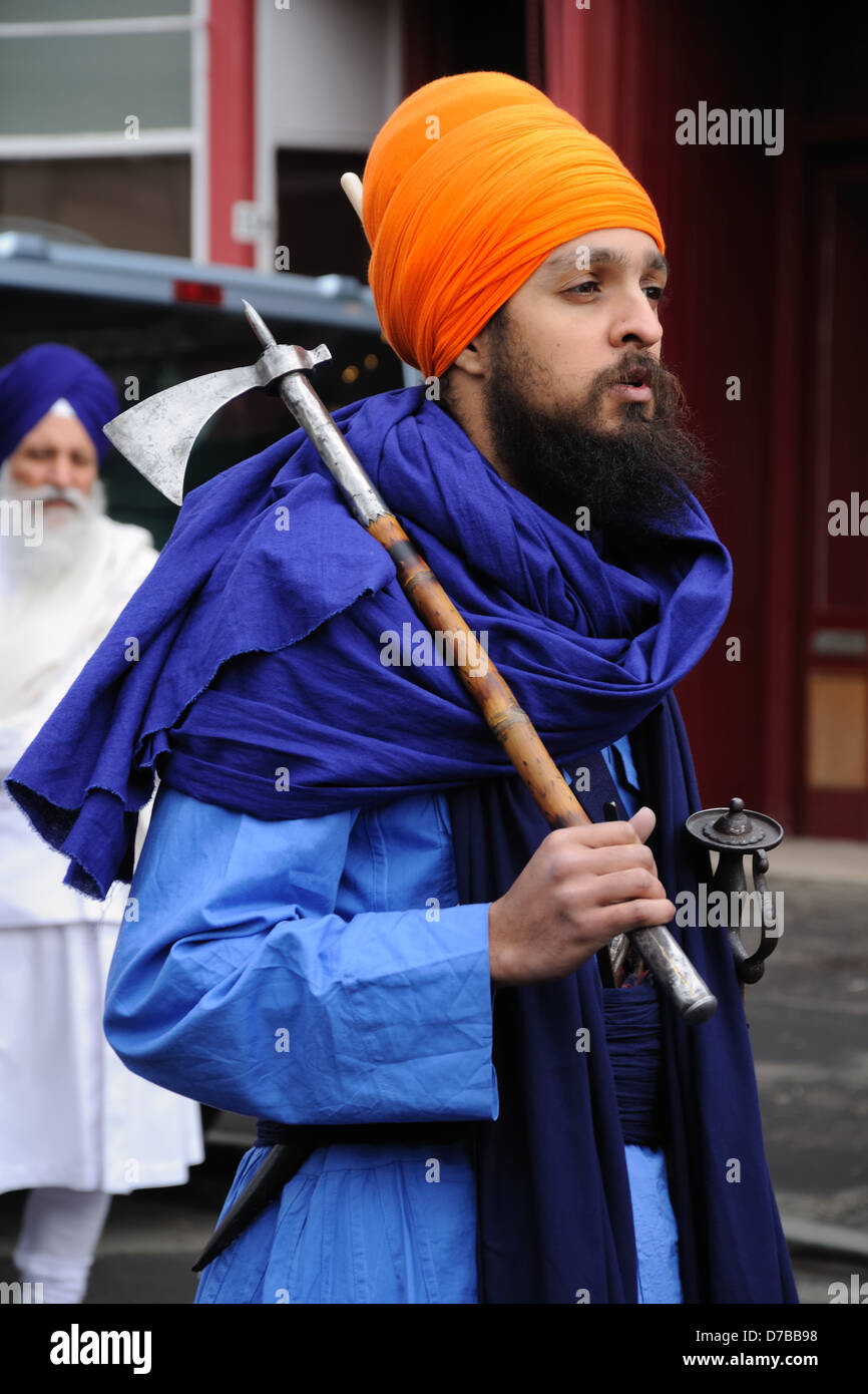 Ceremonial dress and turban hi-res stock photography and images - Alamy