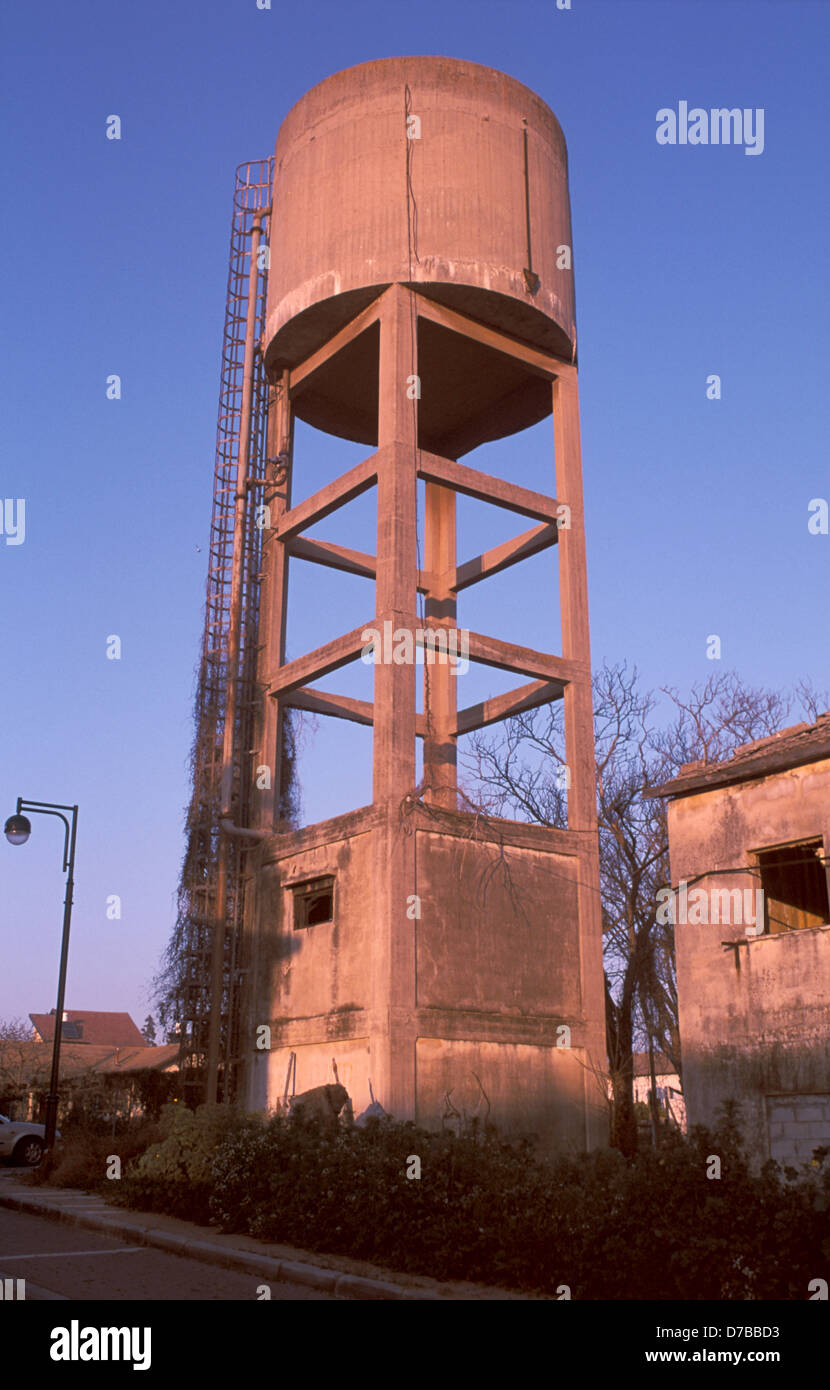 water tower near meshek poalot in hadera Stock Photo - Alamy