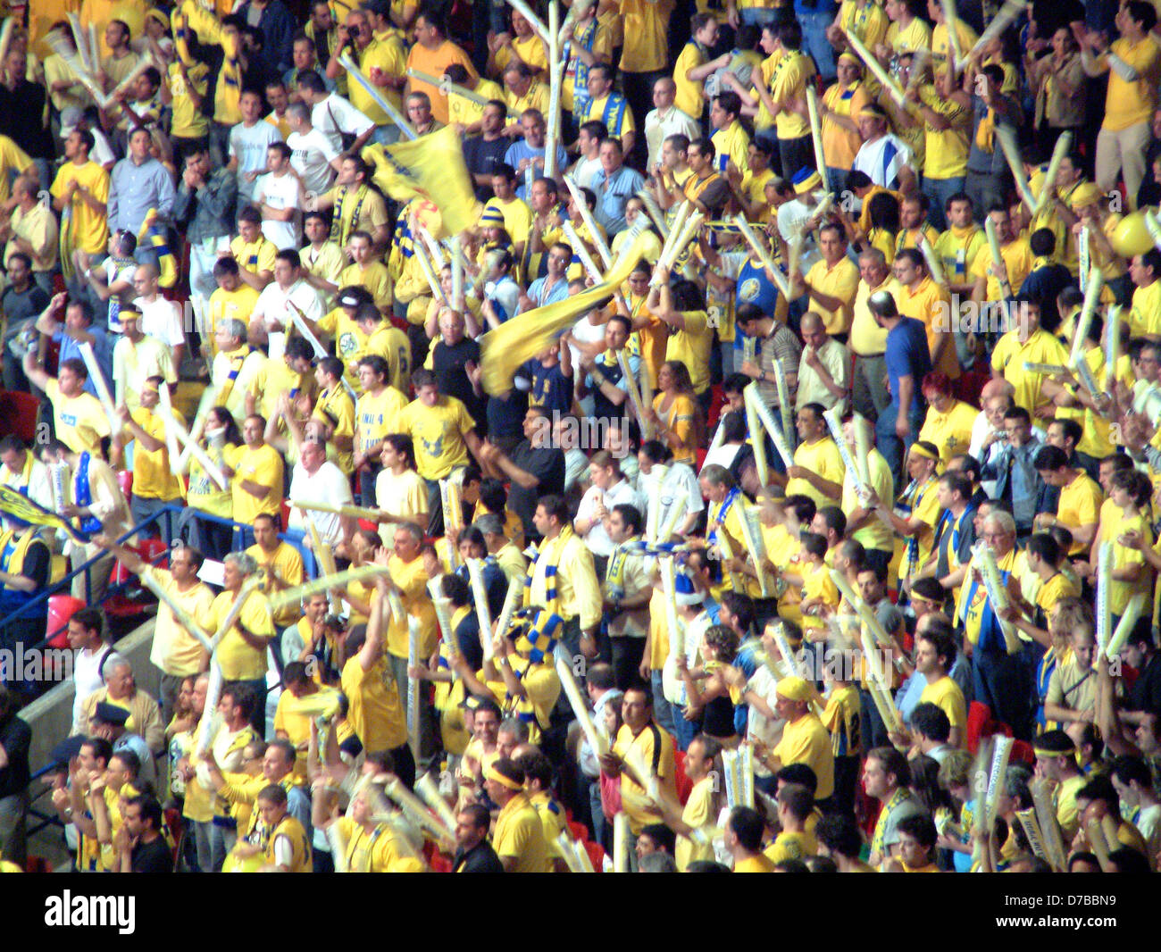 Maccabi tel aviv basketball fans hi-res stock photography and images ...