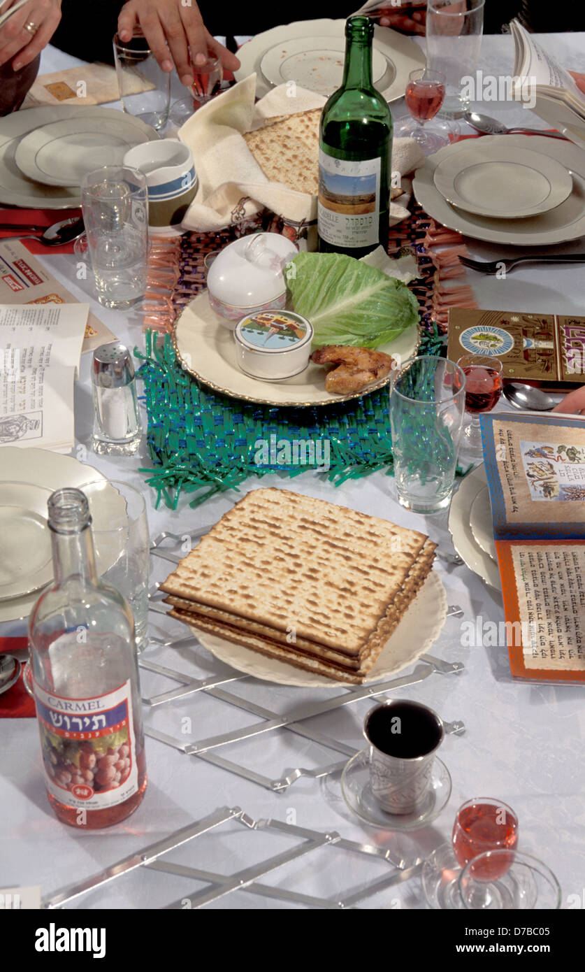 Passover Table ready for Traditional Seder Ritual Stock Photo - Alamy