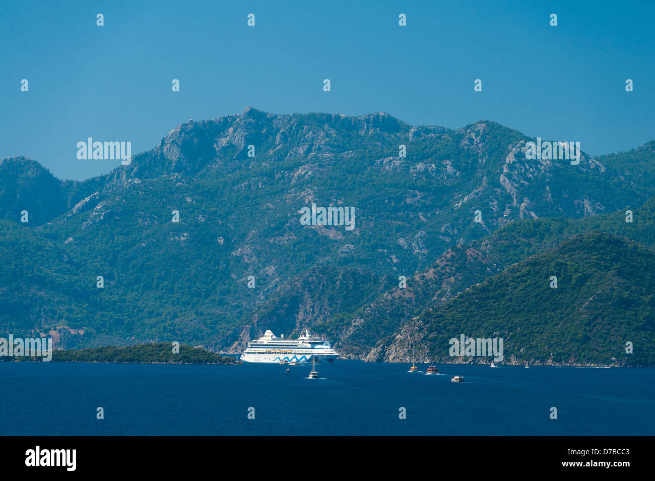 Cruise ship coming into Marmaris, Turkey. © Ian Cumming Stock Photo - Alamy