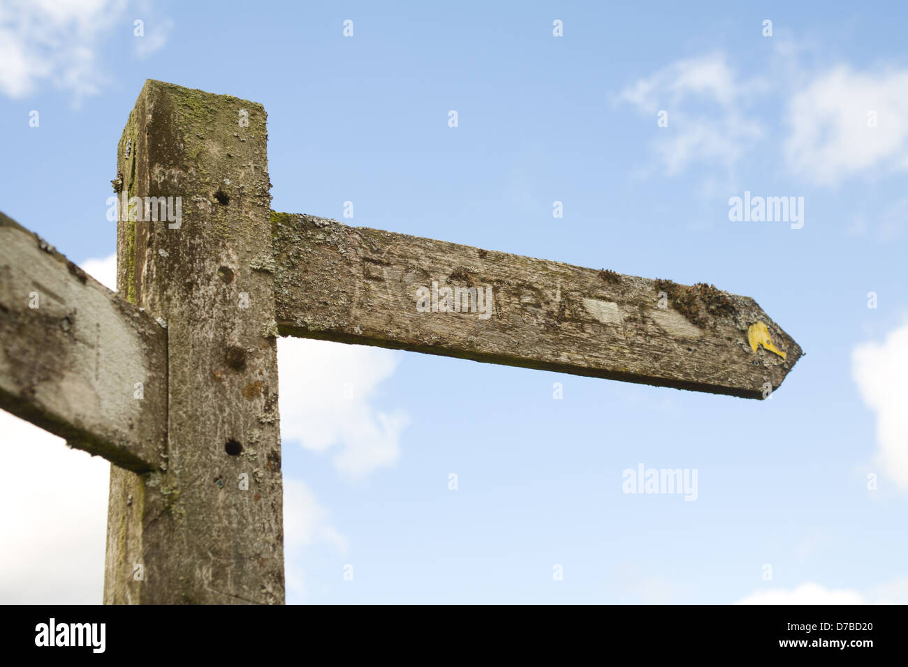 Footpath sign covered in lichen hi-res stock photography and images - Alamy