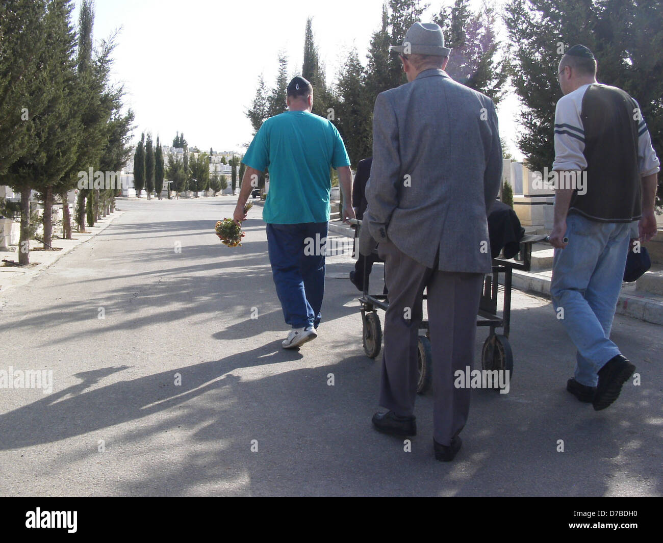 funeral in kfar samir cemetery in haifa Stock Photo - Alamy