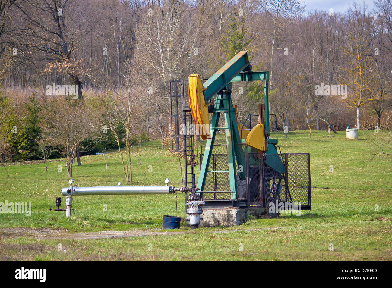 Oil pump in green nature, oilfield in Croatia Stock Photo - Alamy