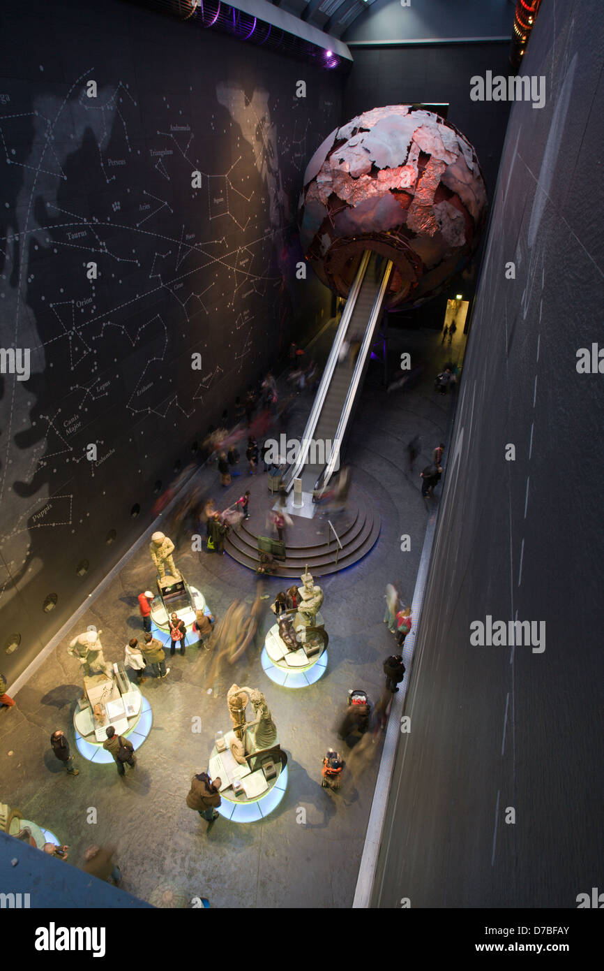 Museum zone hi-res stock photography and images - Alamy