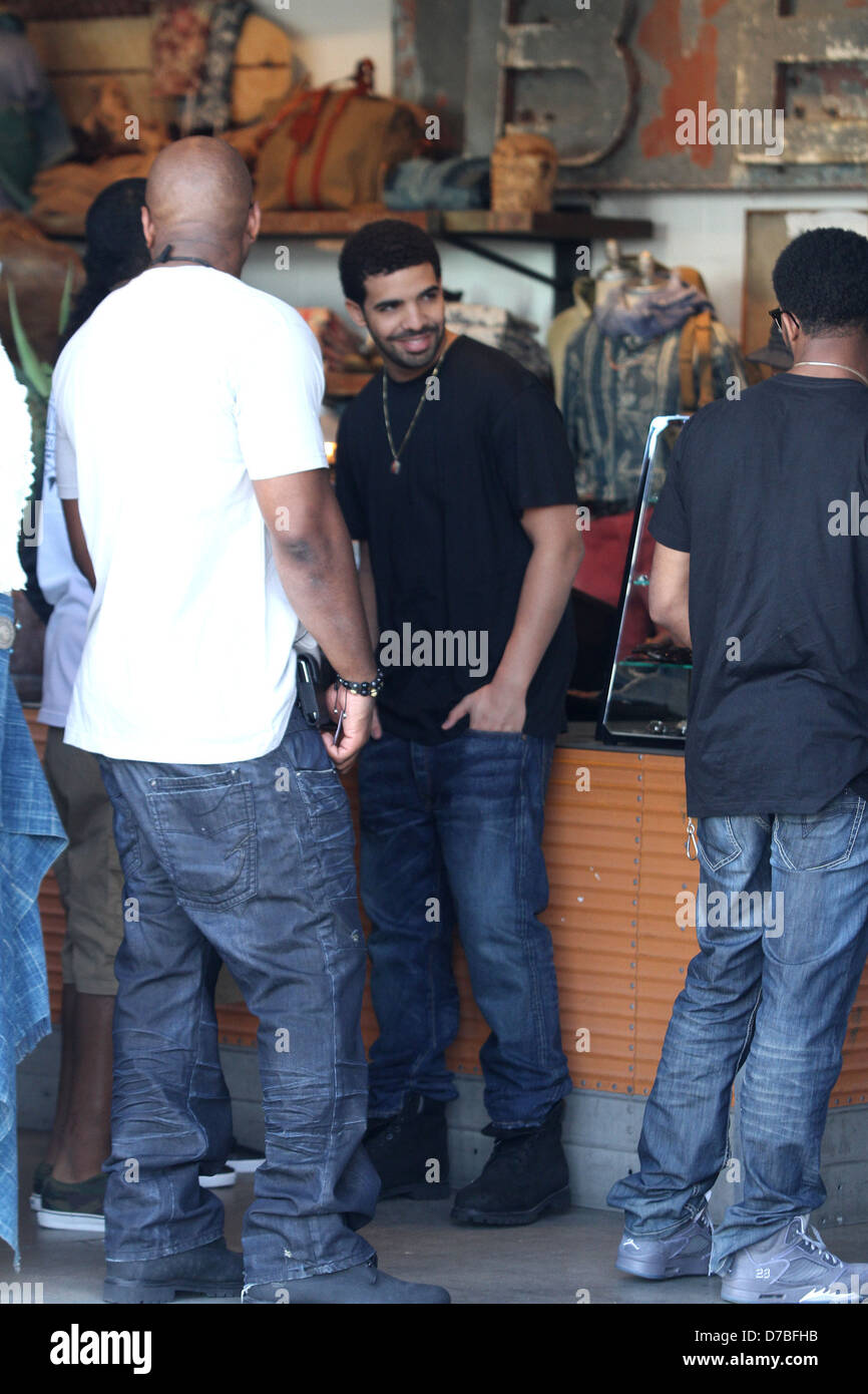 Rapper Drake is seen shopping with friends in Beverly Hills Los Angeles ...