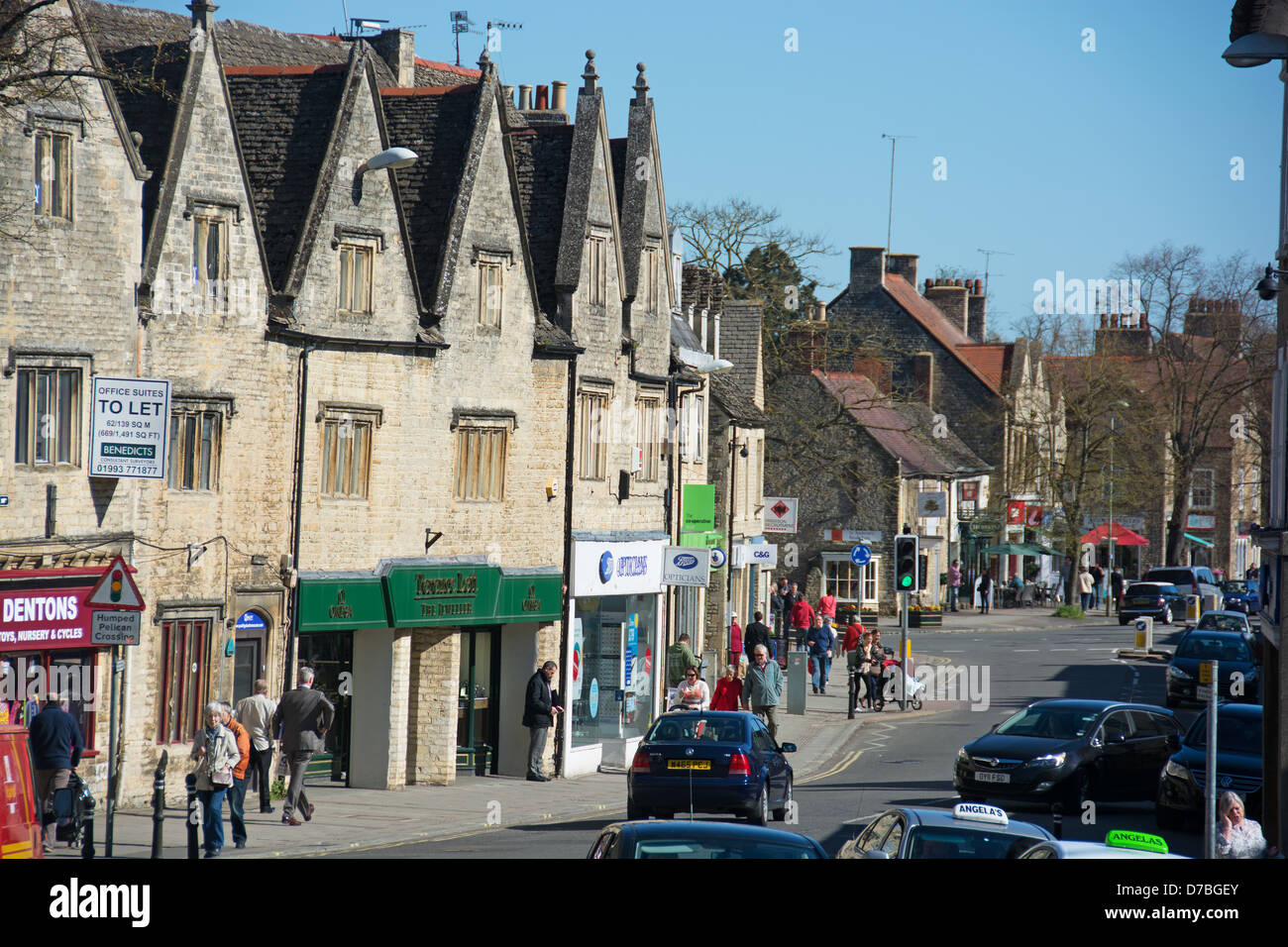 Witney high street hi-res stock photography and images - Alamy