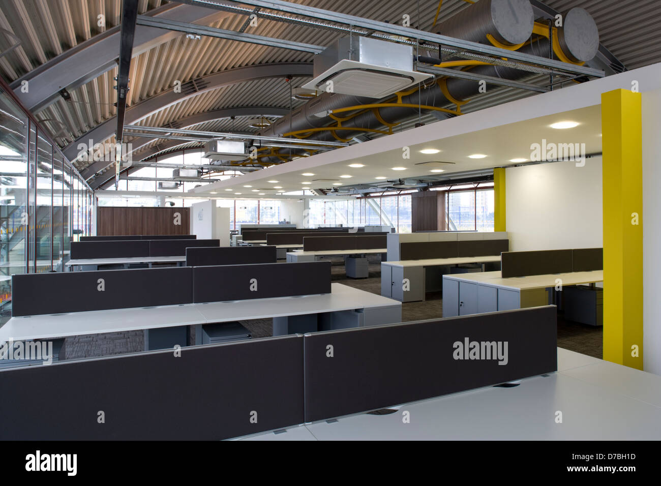 office desk workstation Stock Photo - Alamy