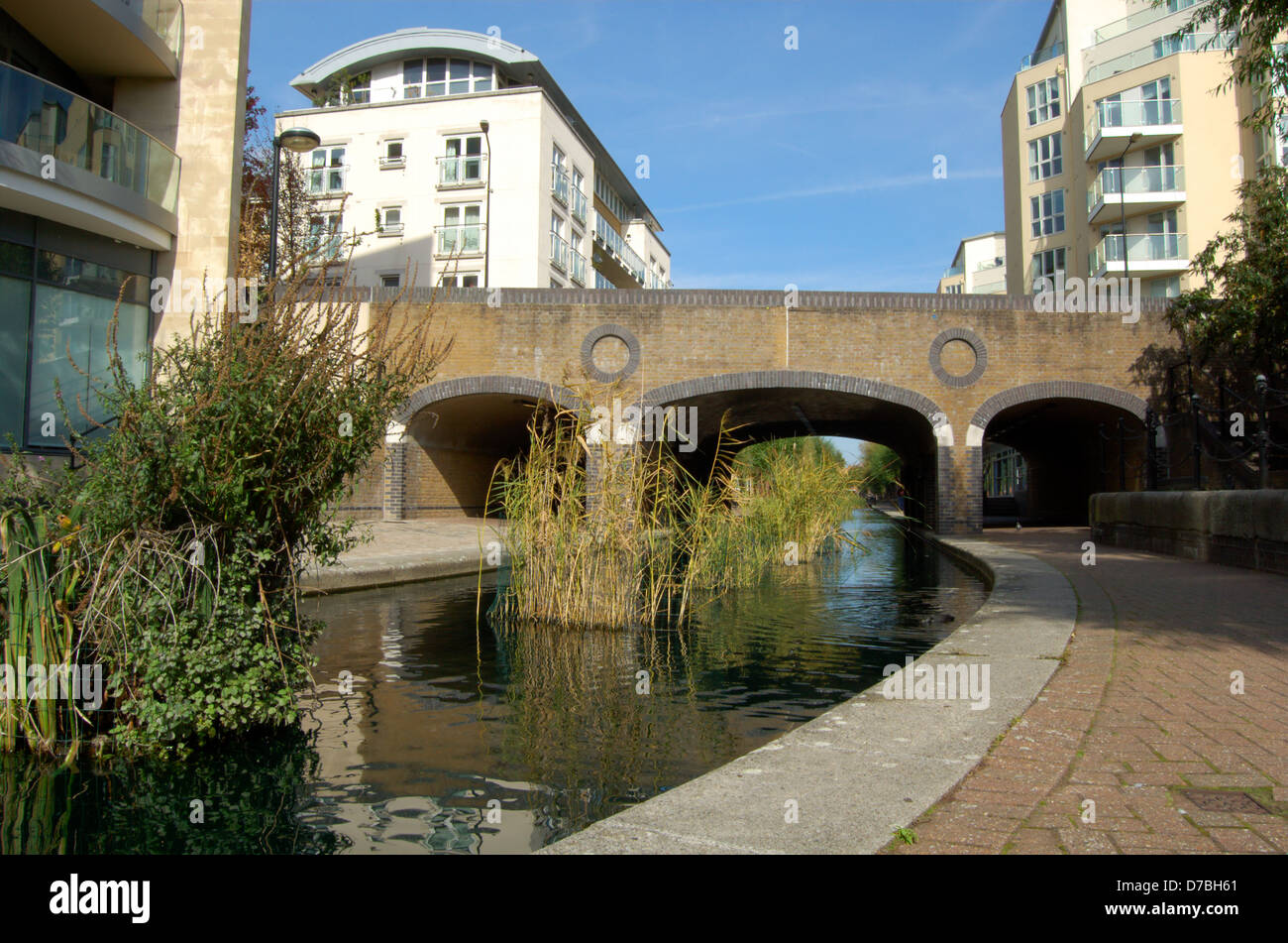 Canada Water London Redevelopment High Resolution Stock Photography and ...