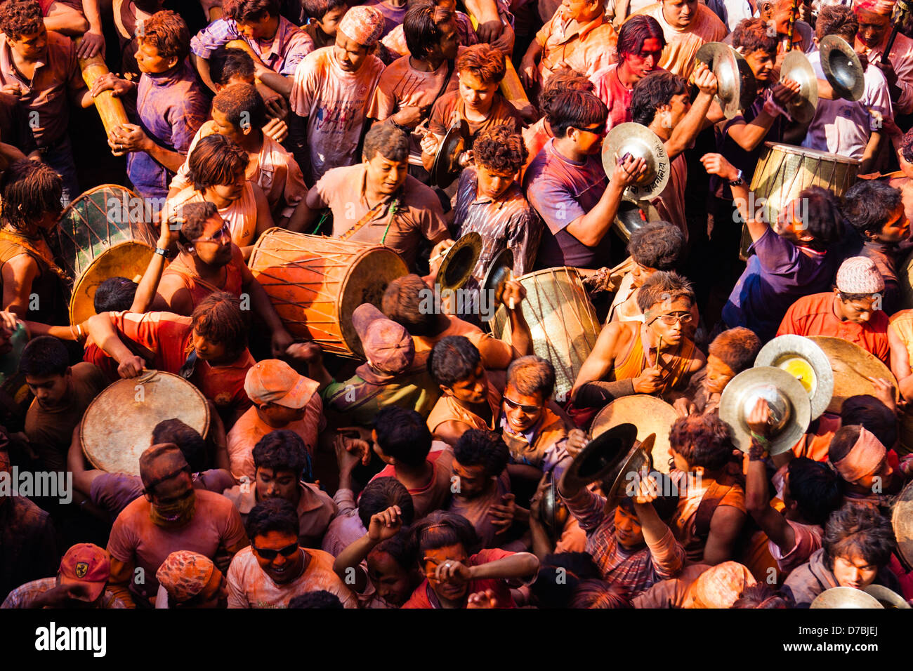 Thimi traditions hi-res stock photography and images - Alamy