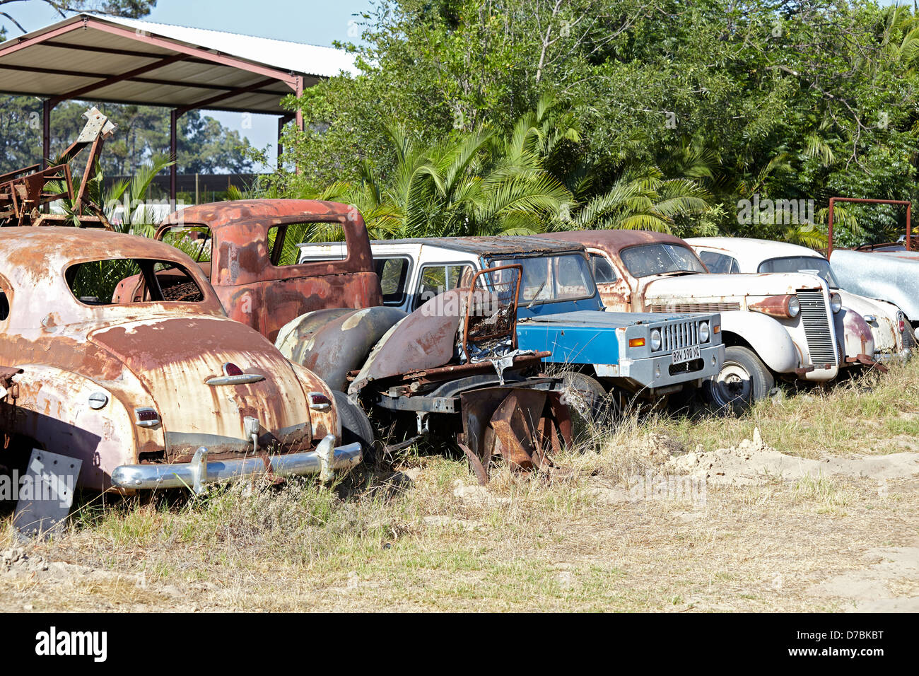 Car Scrap Yard Stock Photo - Alamy