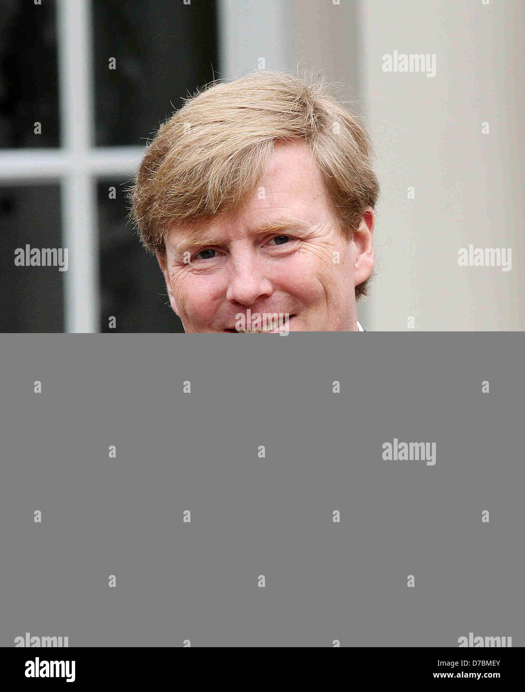 Prince Willem-Alexander of the Netherlands arrives at Palace Noordeinde ...