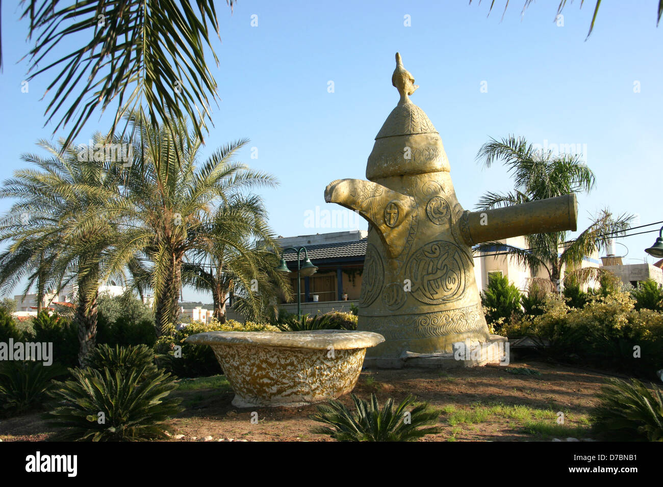 sculpture of a finjan in Al-Maker village, galilee Stock Photo - Alamy