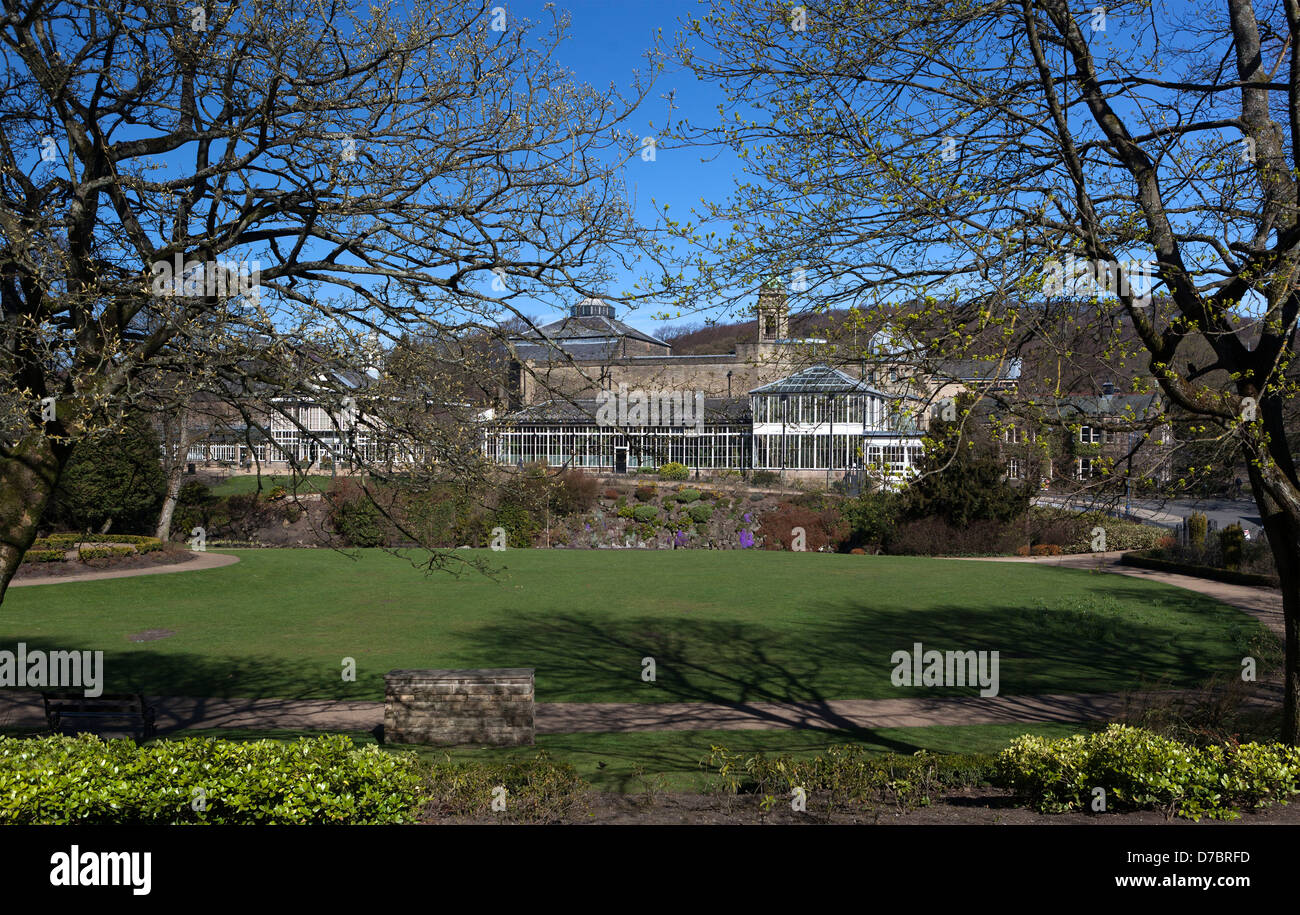 Pavilion gardens peak district hi-res stock photography and images - Alamy