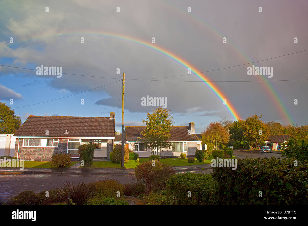 Rainbow rural england english uk hi-res stock photography and images ...