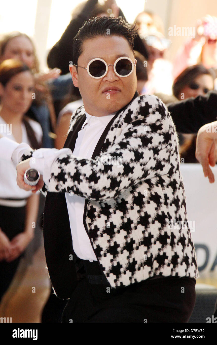 New York, USA. 3rd May 2013. Singer PSY performs on the 'Today' show ...