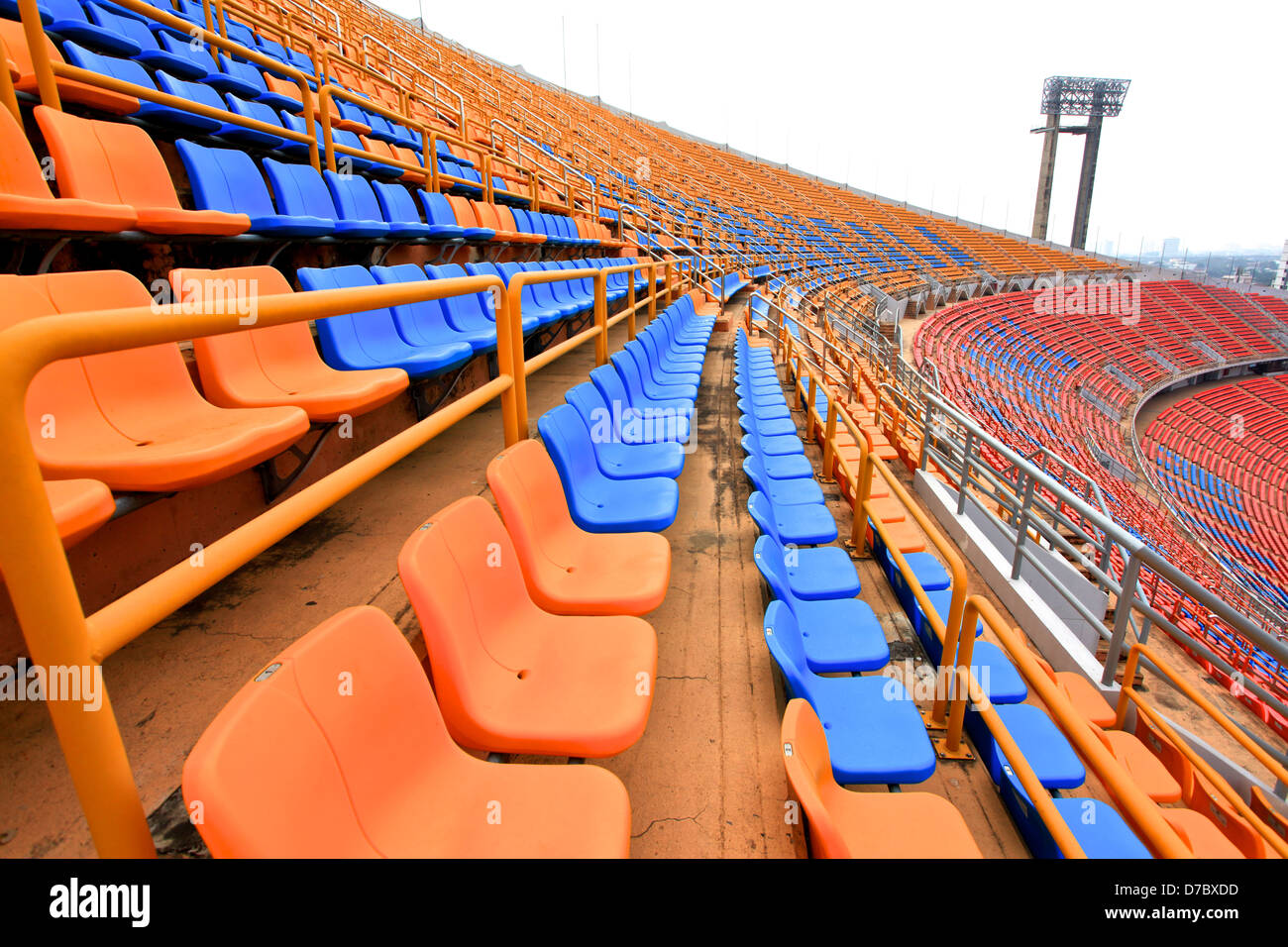 Stadium wide hi-res stock photography and images - Alamy