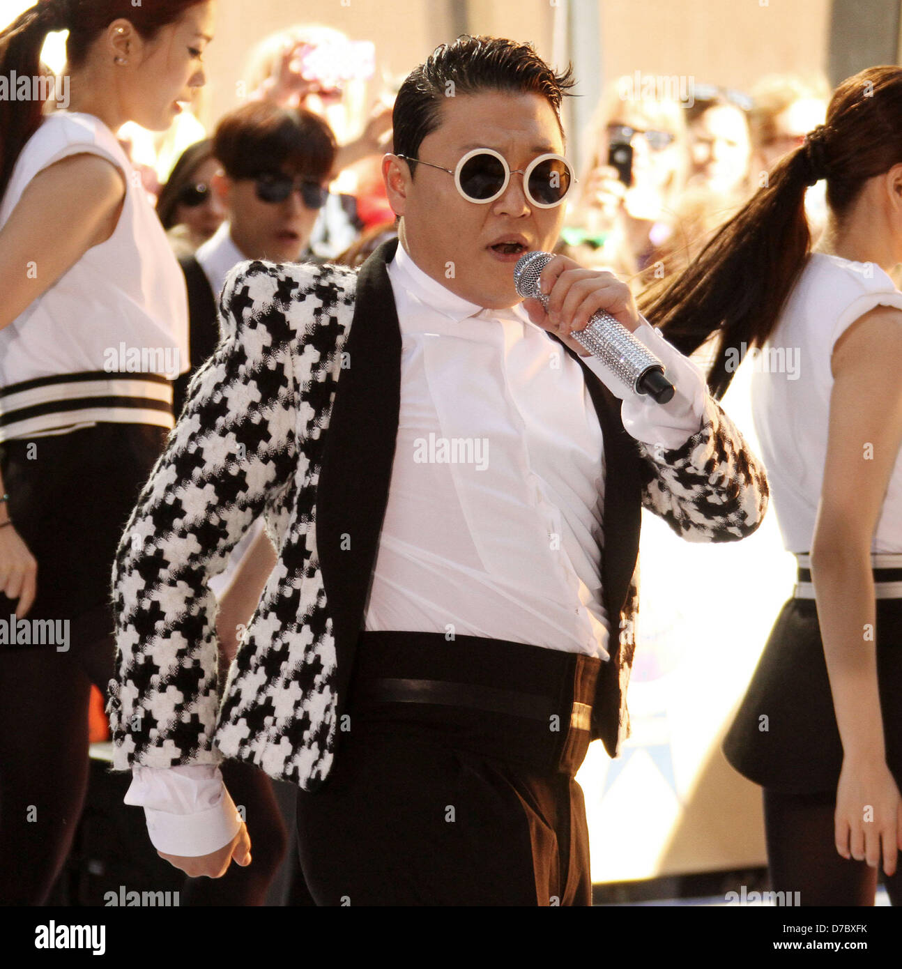 New York, USA. 3rd May 2013. Singer PSY performs on the 'Today' show ...