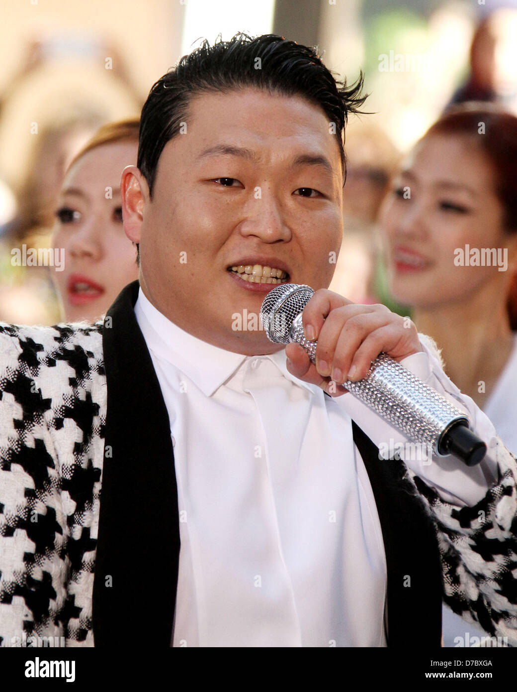 New York, USA. 3rd May 2013. Singer PSY performs on the 'Today' show ...