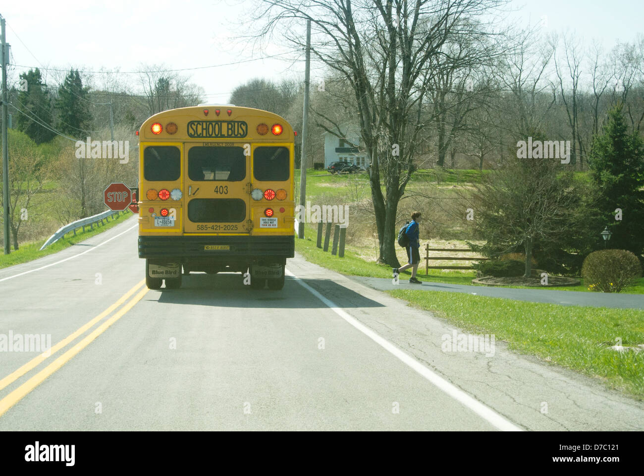 Rural school buses hi-res stock photography and images - Alamy