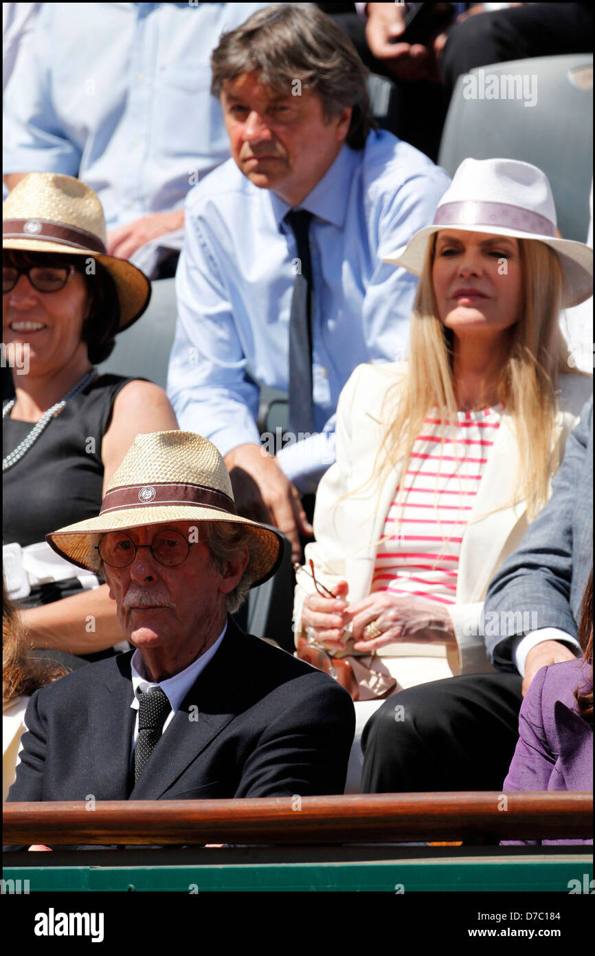 Jean Rochefort and his wife Delphine Gleize Celebrities at the 2011 ...