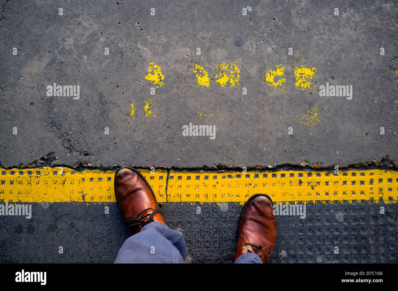 Safety line hi-res stock photography and images - Alamy