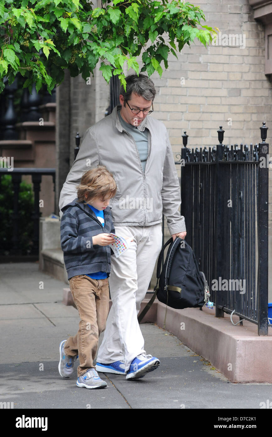 Matthew Broderick walks with his son James Wilke Broderick to school ...