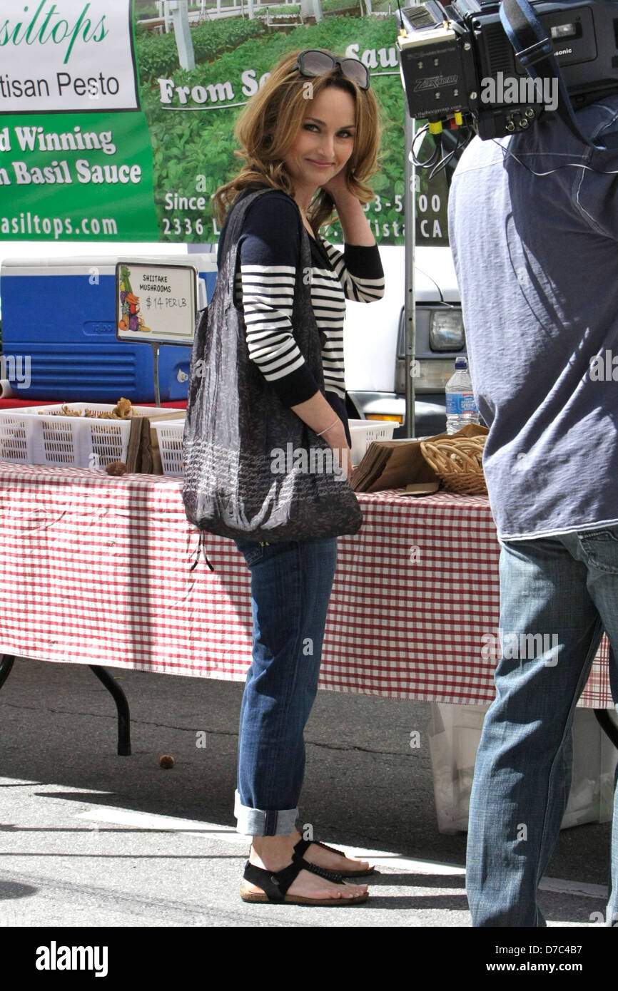 Giada De Laurentiis is filmed while shopping at a flower market in ...