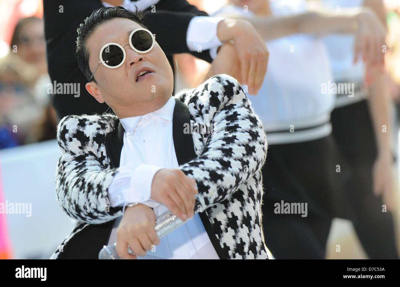 New York, USA. 3rd May 2013. Psy on stage for NBC Today Show Toyota ...